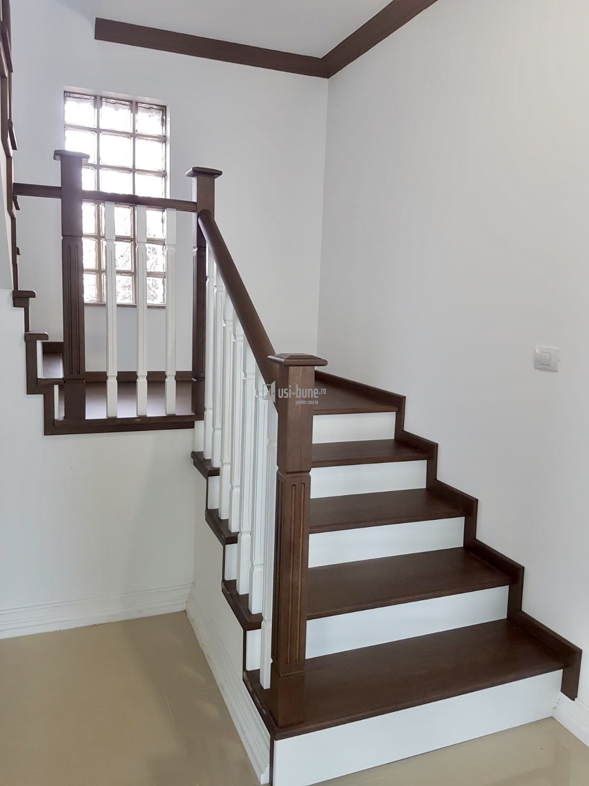 Scara Interioara S15 - Usi-bune.ro