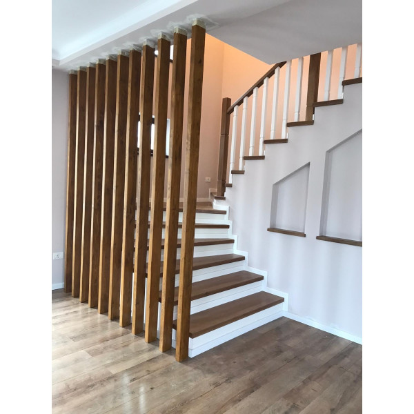 Scari Interioare din Lemn - Usi-bune.ro